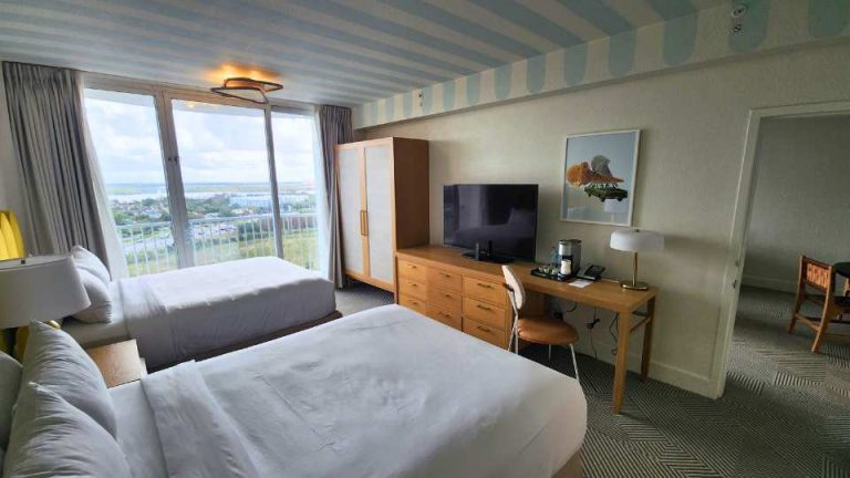 Renaissance Orlando at Disney Springs: Luxury Getaway Near Walt Disney ...